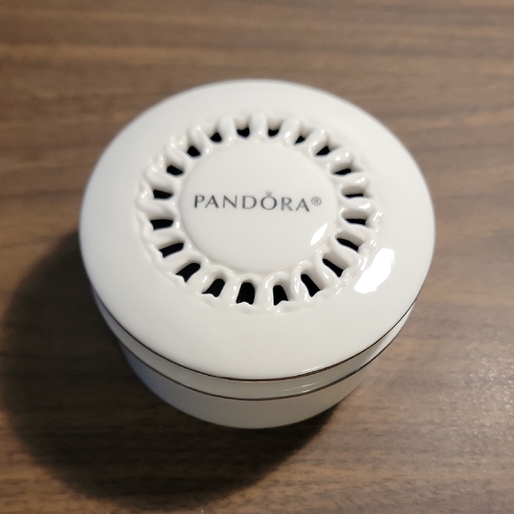 Pandora | Jewelry | Pandora Limited Edition White Ceramic Trinket Box ...